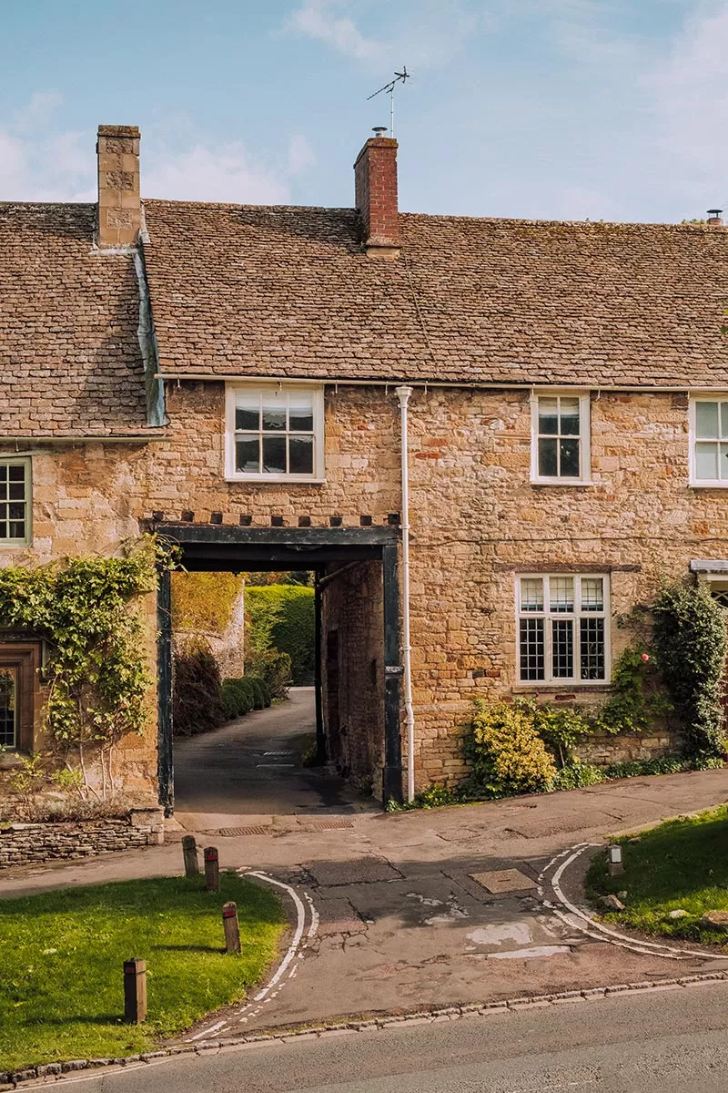 7 Wonderful Things to Do in Burford in The Cotswolds [The Ultimate ...