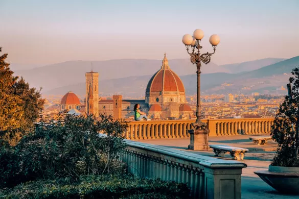 9 Beautiful Wine Windows in Florence and Where to Find Them (Map ...