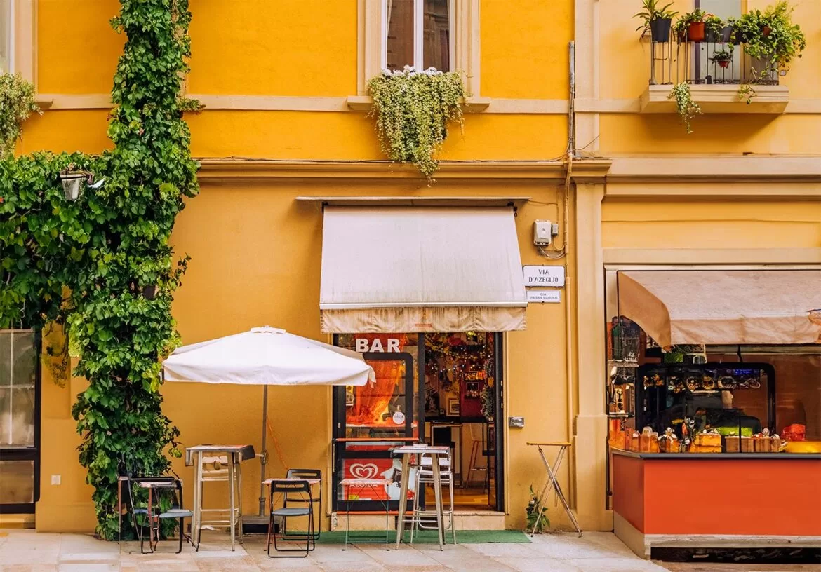 How to Use Italian Possessive Adjectives: Simple Guide 📚 FREE PDF ...