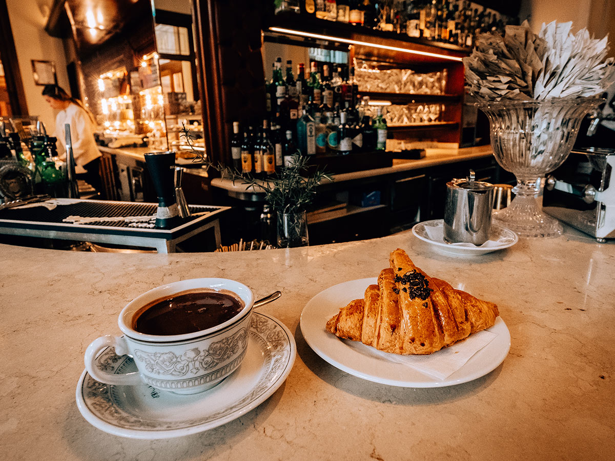 How to Order Coffee in Italian with FREE PDF 📚 - The Intrepid Guide